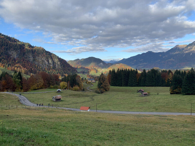 The Alps and its charming towns in Germany - MAJESTIC GERMANY